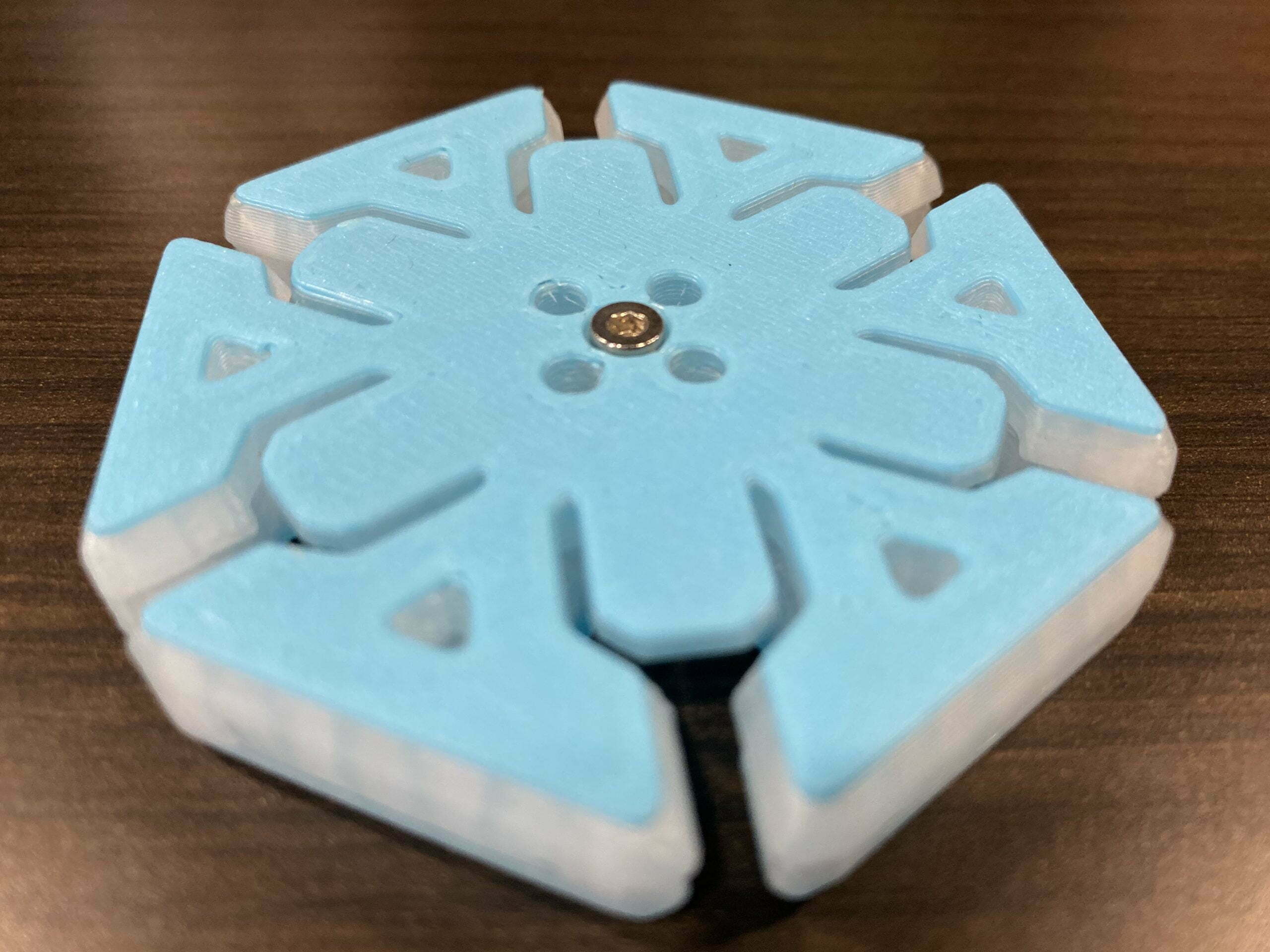 Nano-6 LED Orbit- Light Blue Top Layer/ Clear Base – UFObjects